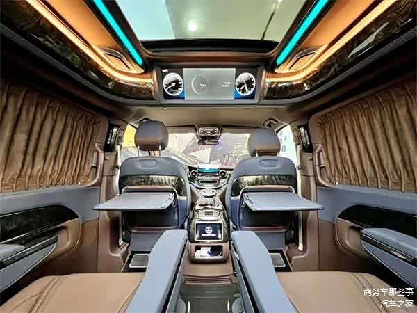 【文章】奔驰迈巴赫商务车，7座V260L高顶版，70w起_车家号_汽车之家