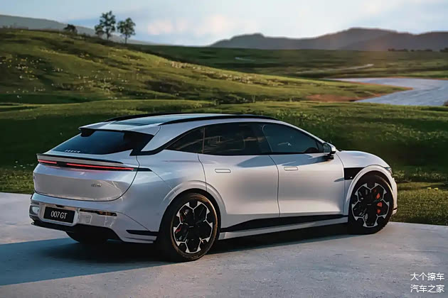 【文章】极氪007GT现场实拍！2.84秒破百，825km续航，智驾新体验！_车家号_汽车之家