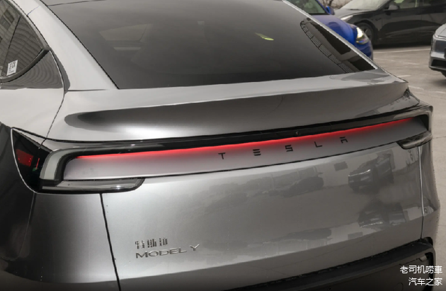 【文章】新款特斯拉Model Y实车到店，漫反射尾灯有说法外观造型更邪恶？_车家号_汽车之家