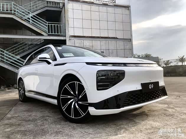 【文章】试驾小鹏旗舰G9：智能很顶、续航实在、比BBA更“豪华”？_车家号_汽车之家