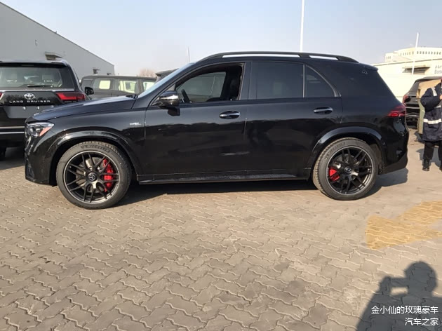 【文章】25款奔驰GLE53 详细介绍一下各个配置的解析 增加你们的认知！_车家号_汽车之家