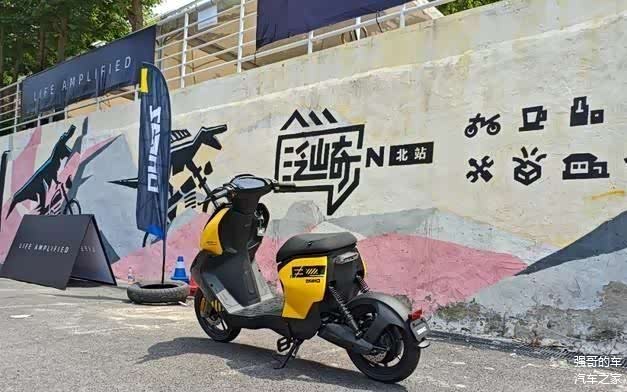 【文章】极核AE4系列：电动摩托界的“速度与激情”，性能与价格怎么样？_车家号_汽车之家