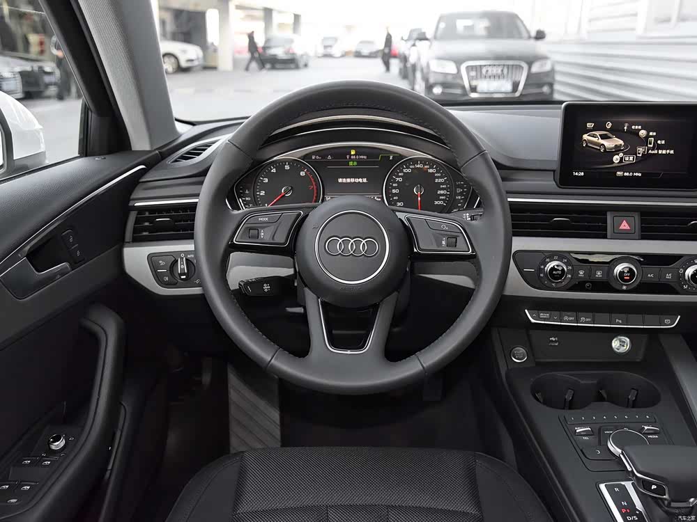 三十万元，宝马X1和奥迪A4L到底选择谁？_车家号_发现车生活_汽车之家